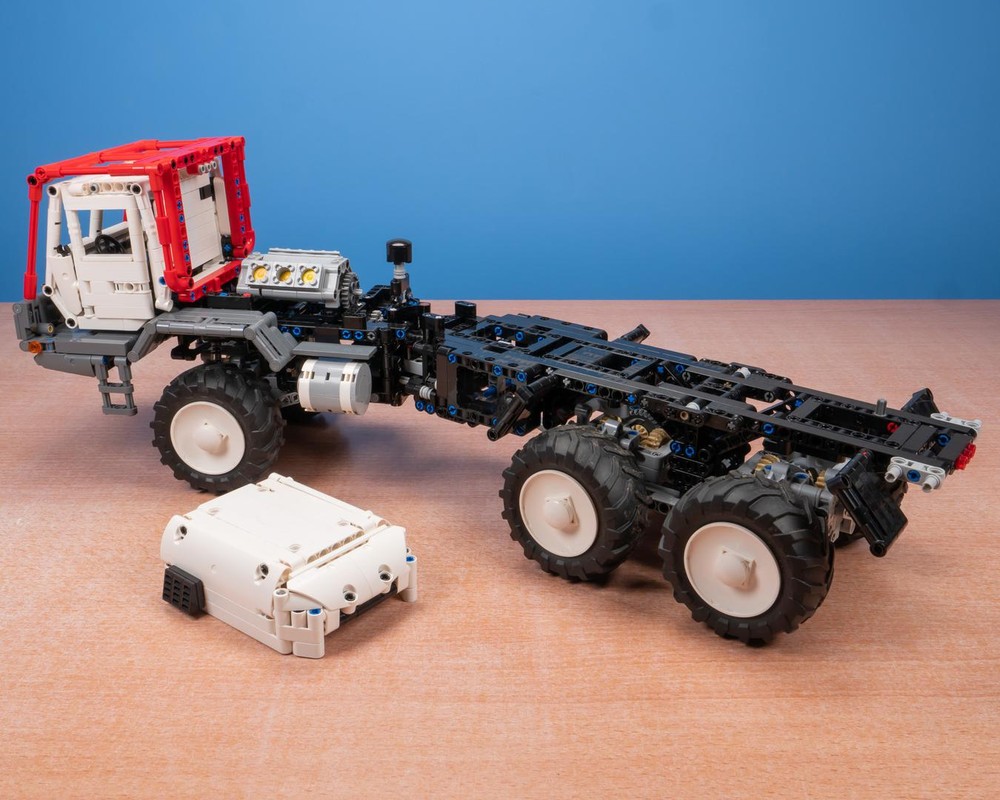 LEGO MOC Foremost Delta 6x6 (Manual Version) by Nico71 | Rebrickable ...