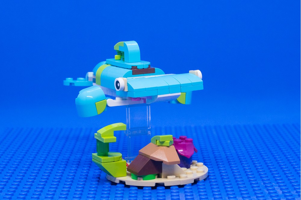 LEGO MOC Hammerhead shark by Rovel | Rebrickable - Build with LEGO