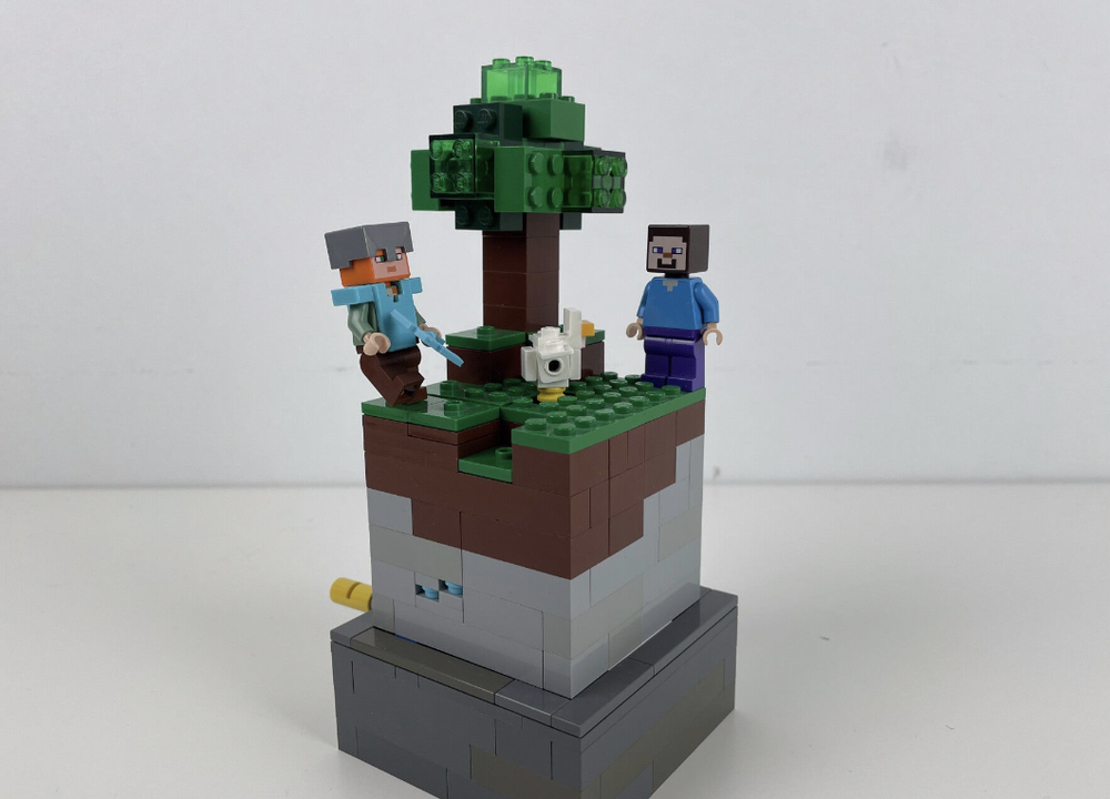 LEGO MOC LEGO flying chicken by Brick-Movie | Rebrickable - Build with LEGO