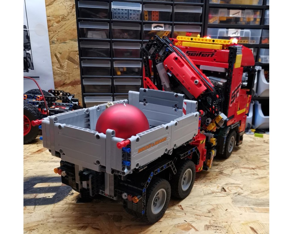 LEGO MOC Mercedes-Benz Actros Crane Truck by SF_Bricks | Rebrickable ...