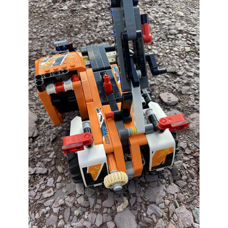 LEGO MOC 42139 Telehandler by YoungBricks | Rebrickable - Build with LEGO