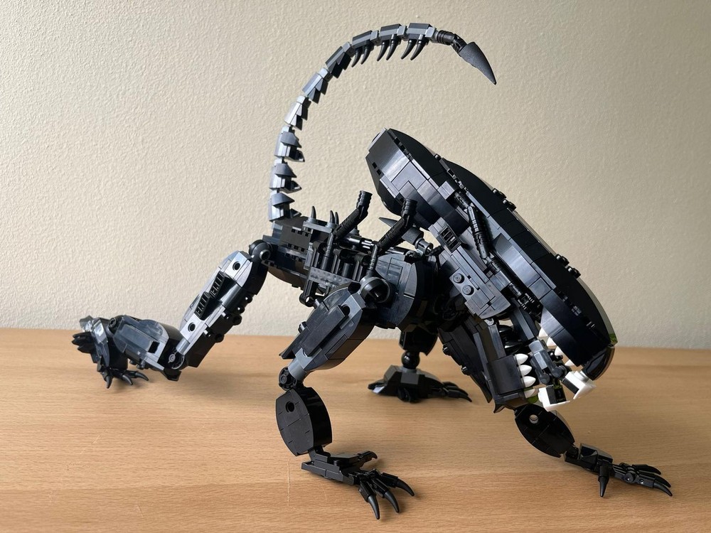 LEGO MOC Xenomorph from the Alien movies by mpdavie | Rebrickable ...