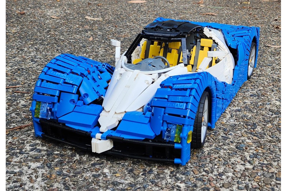 LEGO MOC Billionaire's Hypercar by GrizzlyBearAdams | Rebrickable ...