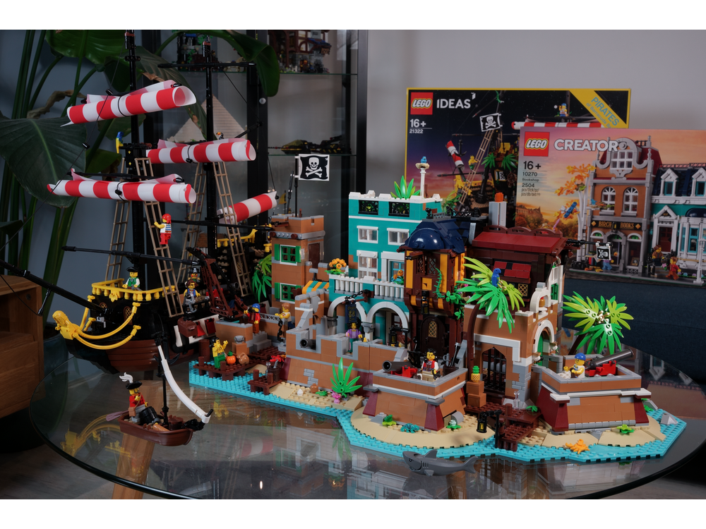 LEGO MOC The Pirate Port of Nassau by BoltBuilds | Rebrickable - Build ...