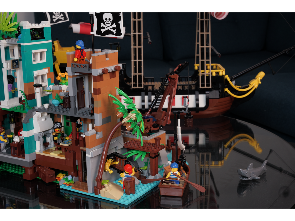 Lego Moc The Pirate Port Of Nassau By Boltbuilds Rebrickable Build