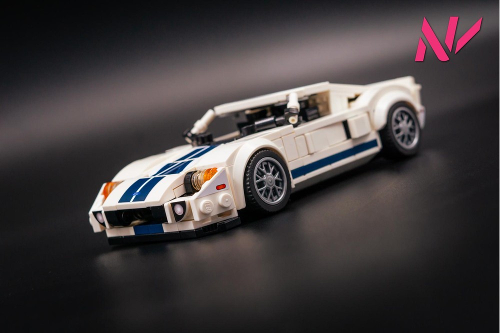 LEGO MOC Ford GT 2005 (white) by NV Carmocs | Rebrickable - Build with LEGO