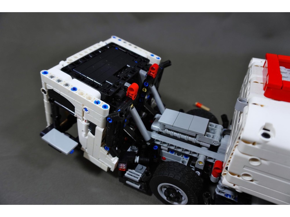 LEGO MOC Scania P-Series Fuel Tanker by DamianPLE Technic Garage ...