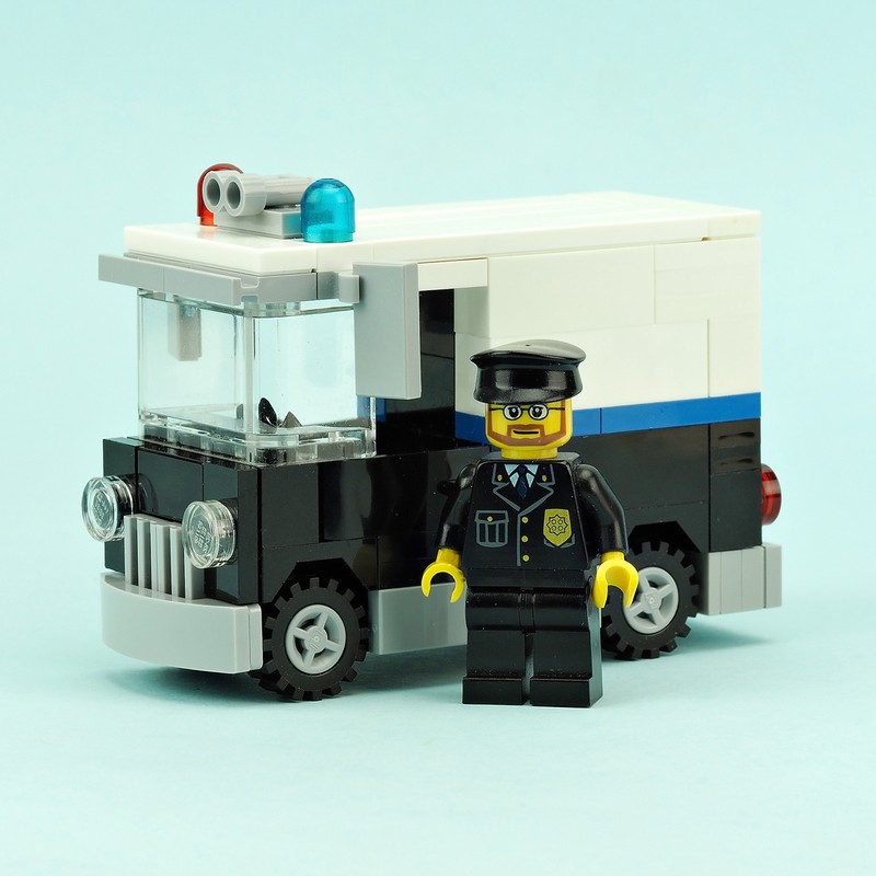 Lego Moc Old Police Van By Demarco Rebrickable Build With Lego