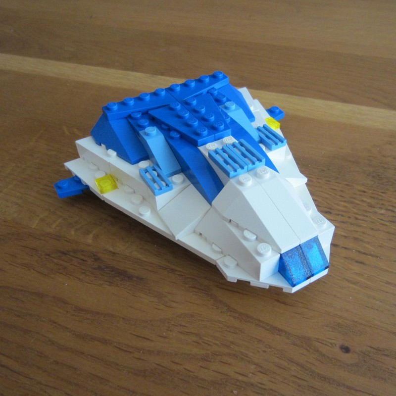 LEGO MOC 4098 Moth cruiser by drosse | Rebrickable - Build with LEGO