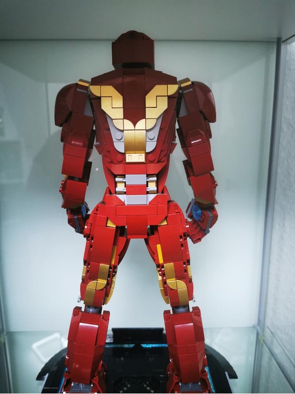 LEGO MOC Iron Man Mark 43 Rebuild by Kilo-Whiskey | Rebrickable - Build ...