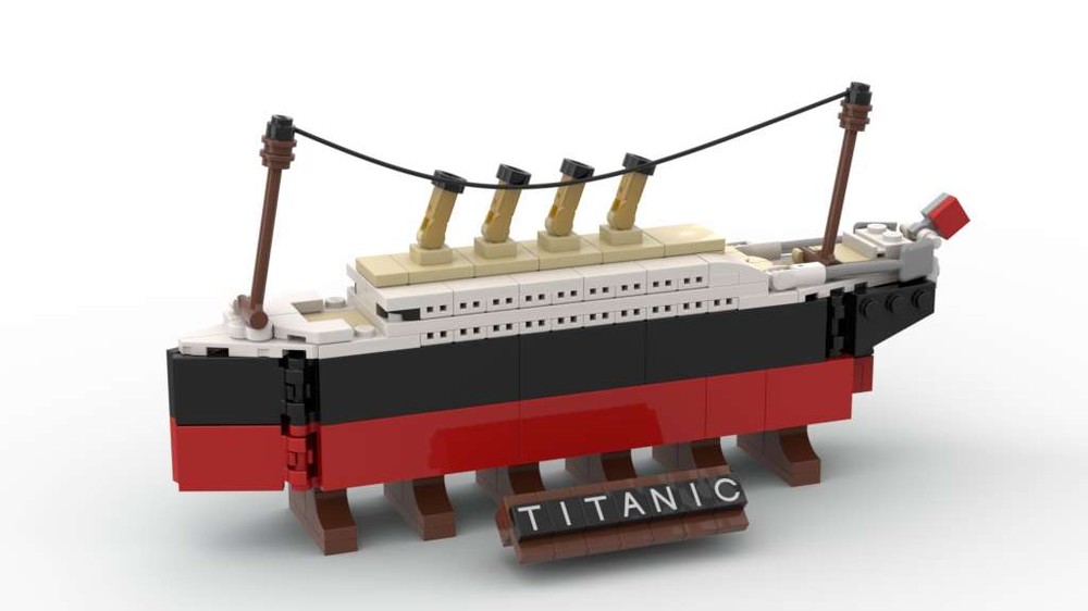 LEGO MOC Microscale Titanic by Noggatogga | Rebrickable - Build with LEGO