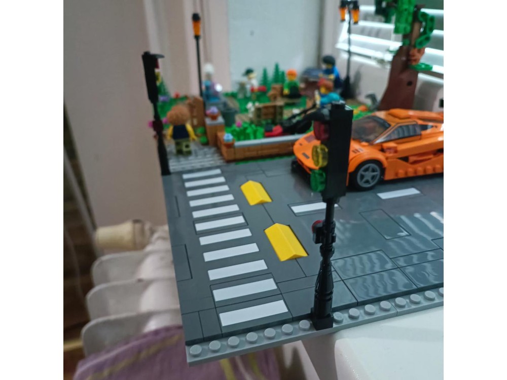 LEGO MOC A less simple Traffic Light from set 60304-1 by bookworm12 ...