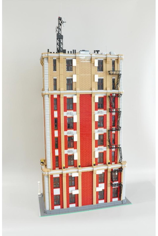 LEGO MOC Modular Skyscraper "The Daily Stud" by peedeejay | Rebrickable ...