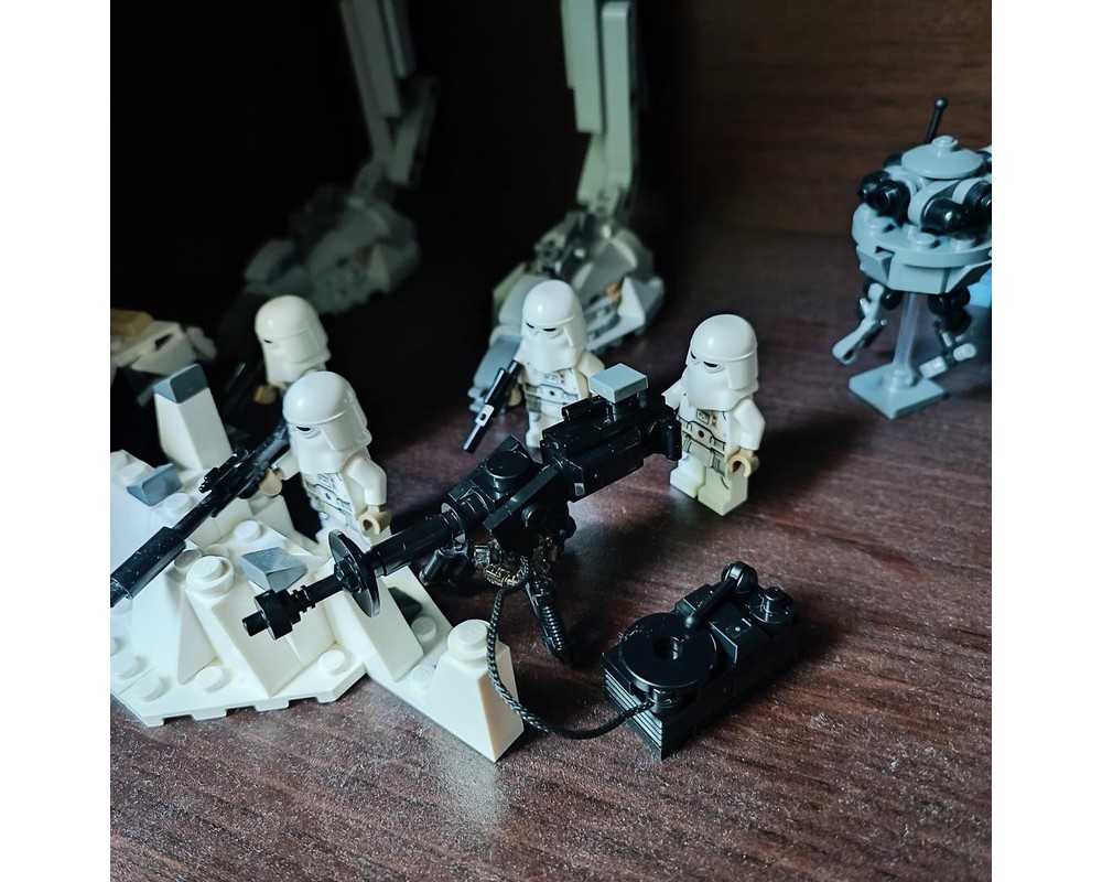 LEGO MOC More accurate E-web turret by bookworm12 | Rebrickable - Build ...