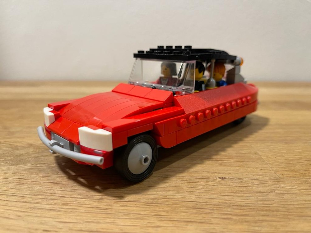 LEGO MOC Citroen DS 8-wide by wavoak | Rebrickable - Build with LEGO