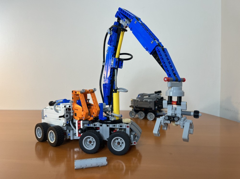 LEGO MOC Timber Harvester by Building with bricks | Rebrickable - Build ...