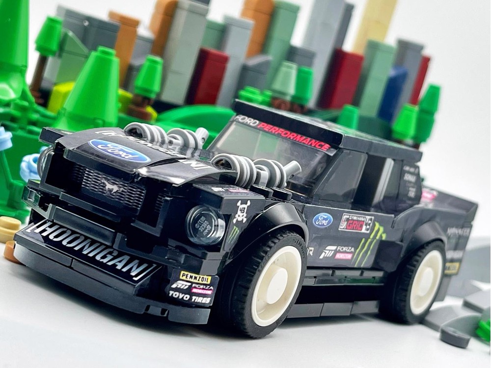 LEGO MOC Hoonicorn V2 by IBrickedItUp | Rebrickable - Build with LEGO
