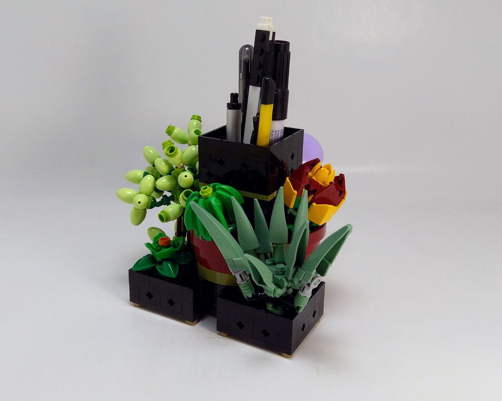 LEGO MOC Succulent Pen Holder by Krugaar | Rebrickable - Build with LEGO