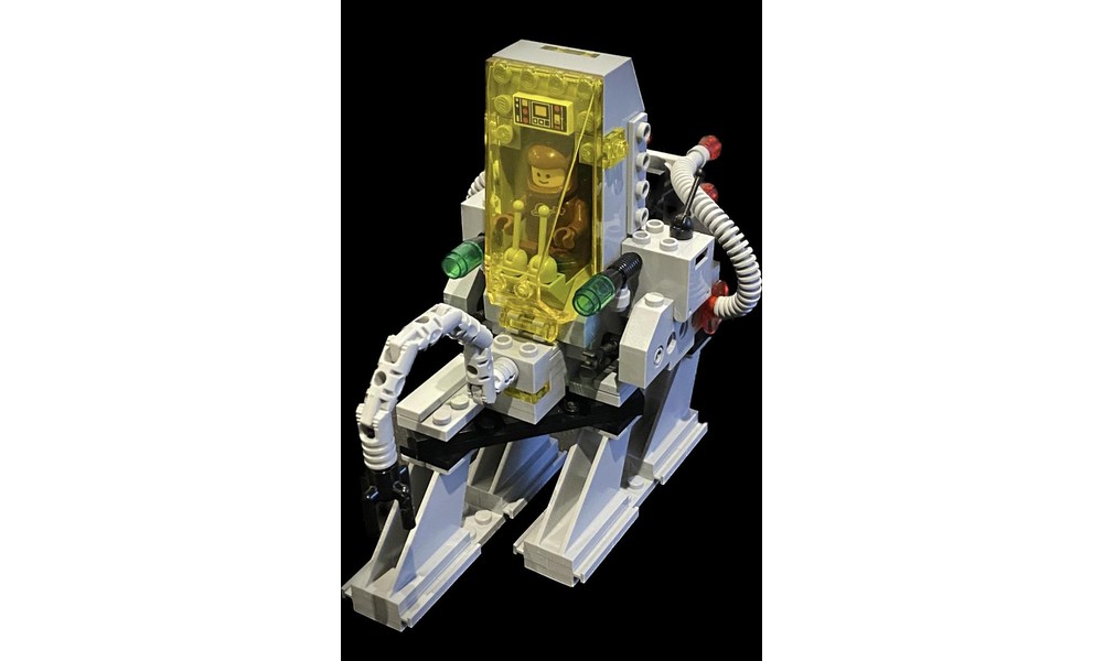LEGO MOC Classic Space Reimagined: Walking Astro Grappler (6882) by ...