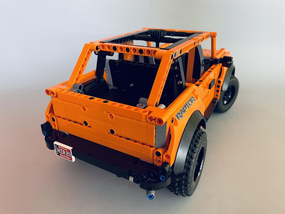 Lego Moc 42126 C Model Ford Bronco By Gyenesvi Rebrickable Build