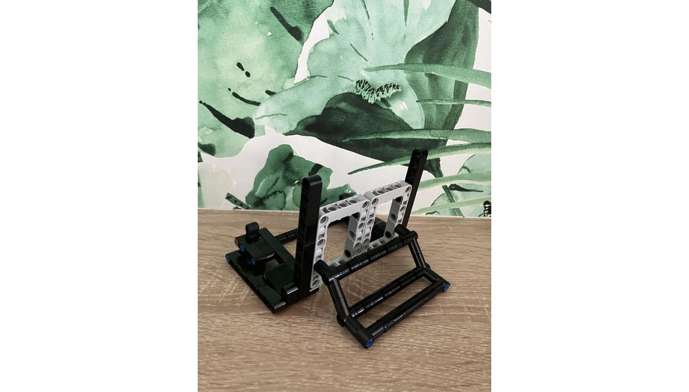 LEGO MOC Display Stand for 76156: Rise of the Domo by Noahcat1 ...