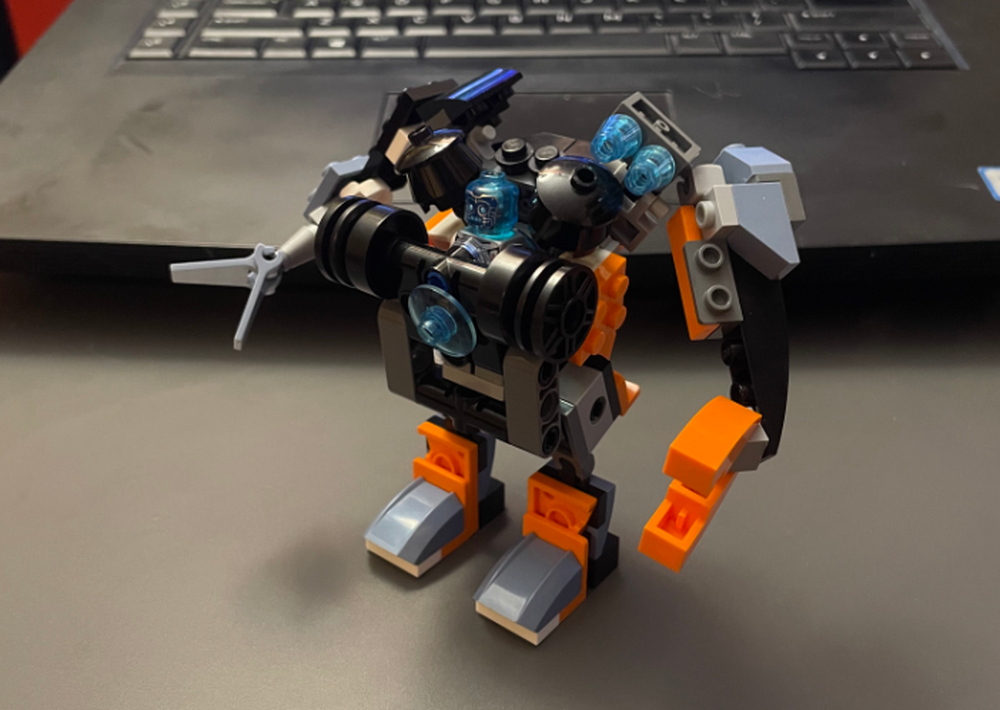 LEGO MOC My Cyber Drone Mech Suit by eric_nunya | Rebrickable - Build ...