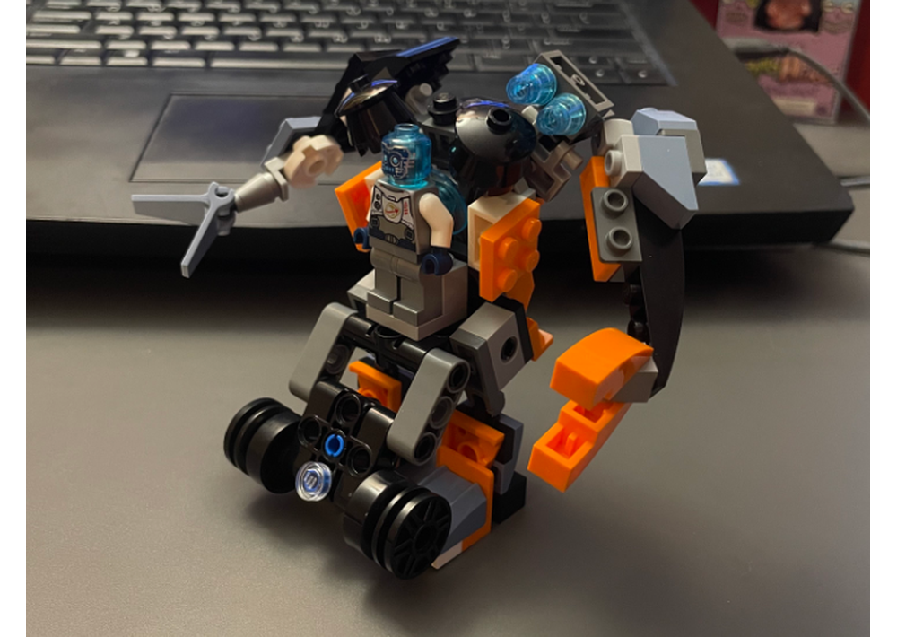 LEGO MOC My Cyber Drone Mech Suit by eric_nunya | Rebrickable - Build ...