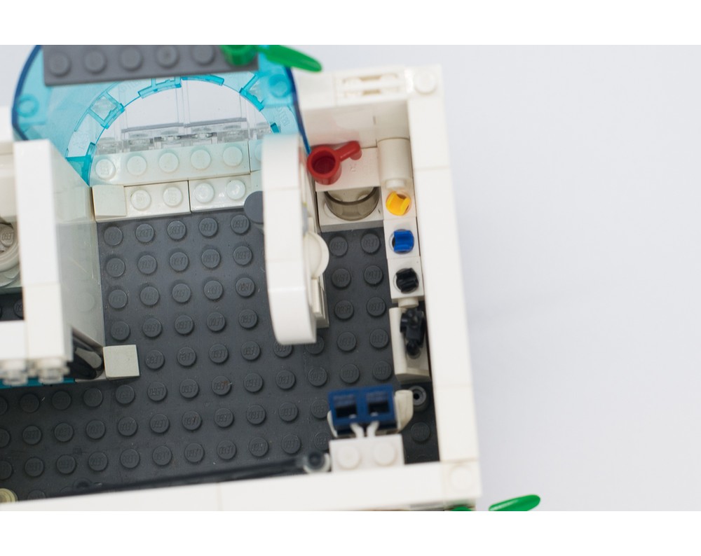 LEGO MOC House on the water by velandy12 | Rebrickable - Build with LEGO