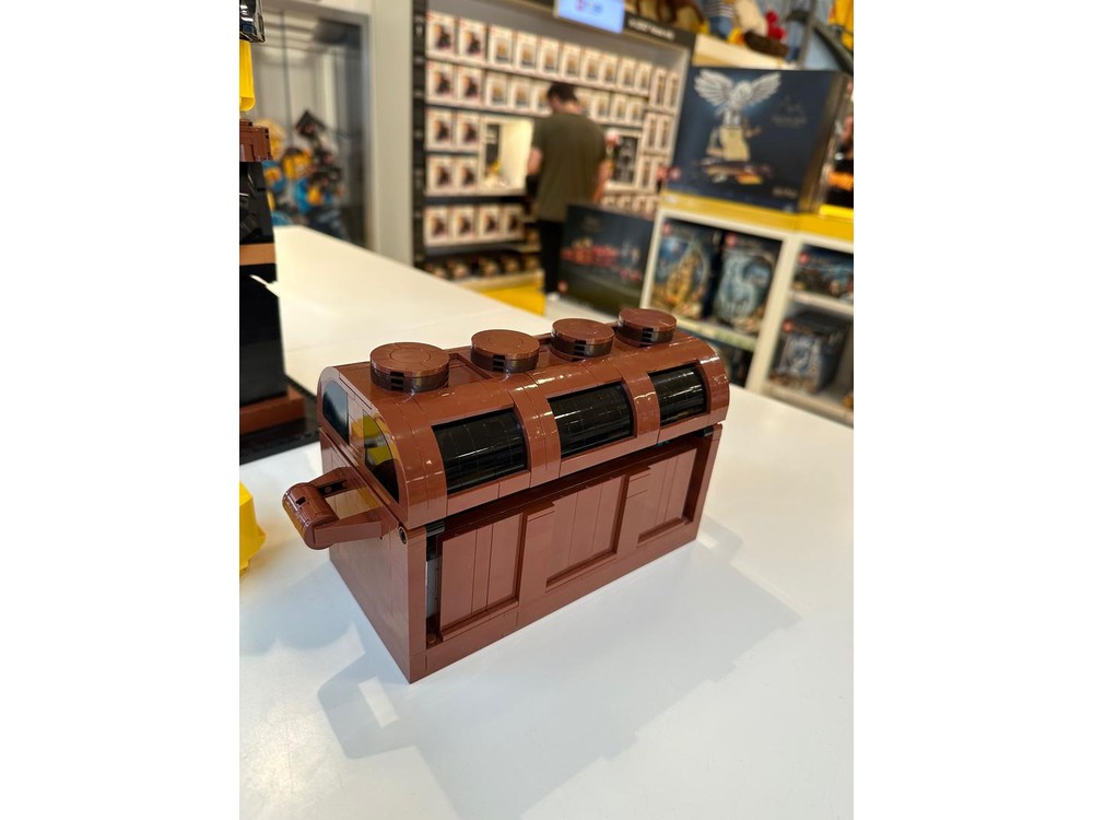 LEGO MOC-152265 Upscaled Pirate Treasure Chest Tribute by MrLilly ...