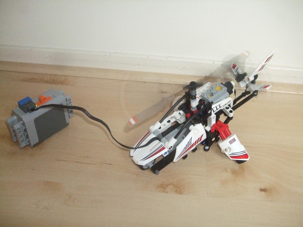 LEGO MOC Electric Ultralight Helicopter 42057 by Biehond | Rebrickable ...