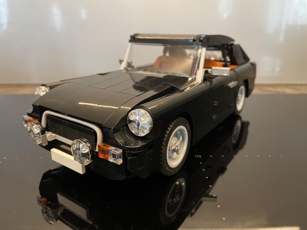 LEGO MOC MGB GT V8 Black and Autumn Leaf by Tangram | Rebrickable ...