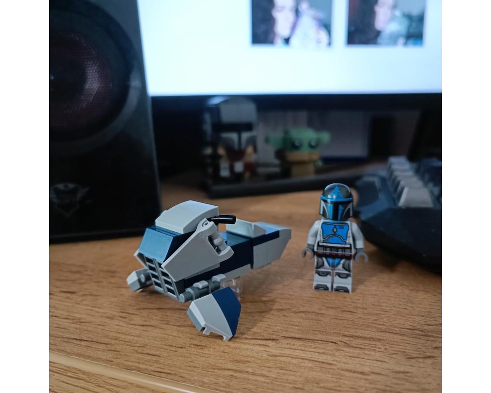 Lego Moc Mandalorian Swoop Speeder By Bookworm12 Rebrickable Build