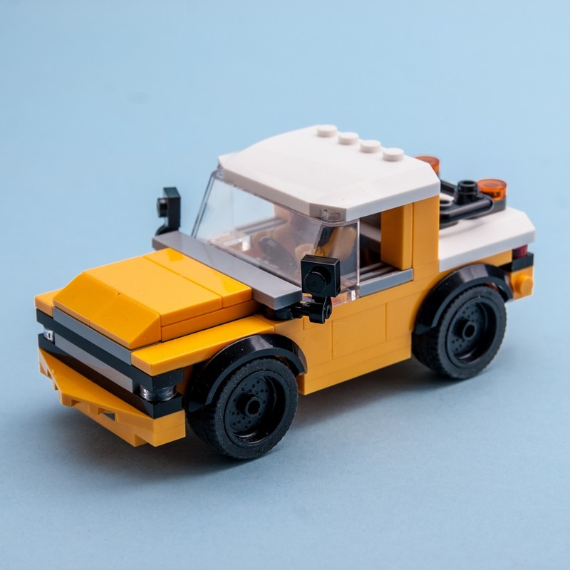 LEGO MOC 40650 Fun Car by Keep On Bricking | Rebrickable - Build with LEGO