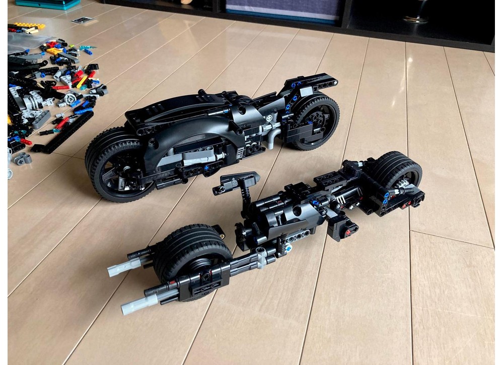 LEGO MOC Batcycle and Batpod by CreationCaravan (Brad Barber ...