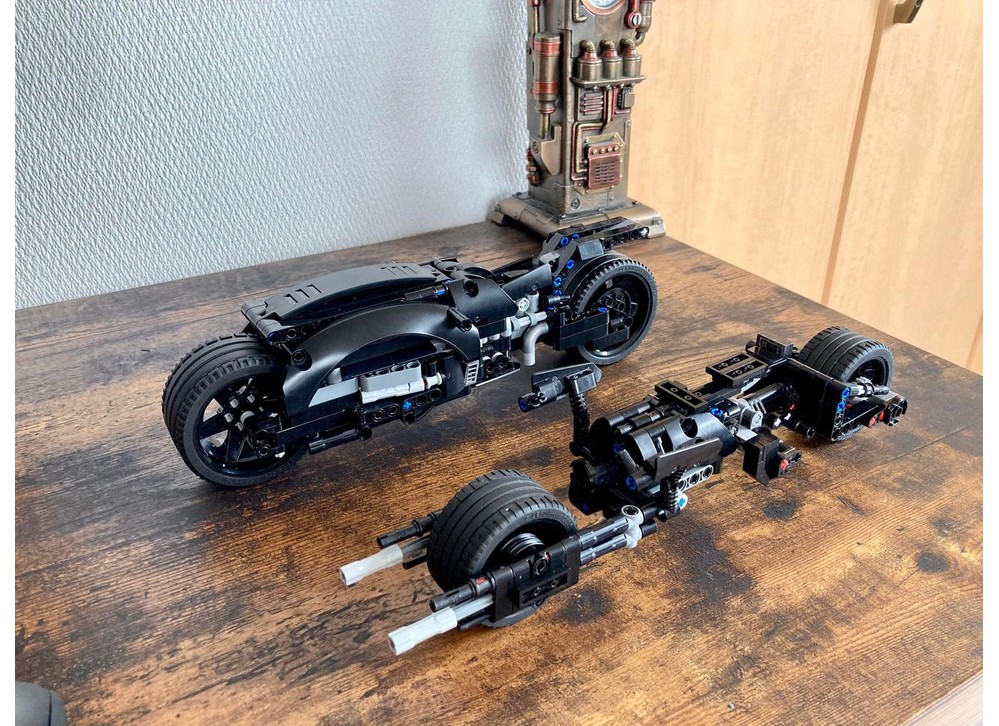 LEGO MOC Batcycle and Batpod by CreationCaravan (Brad Barber ...