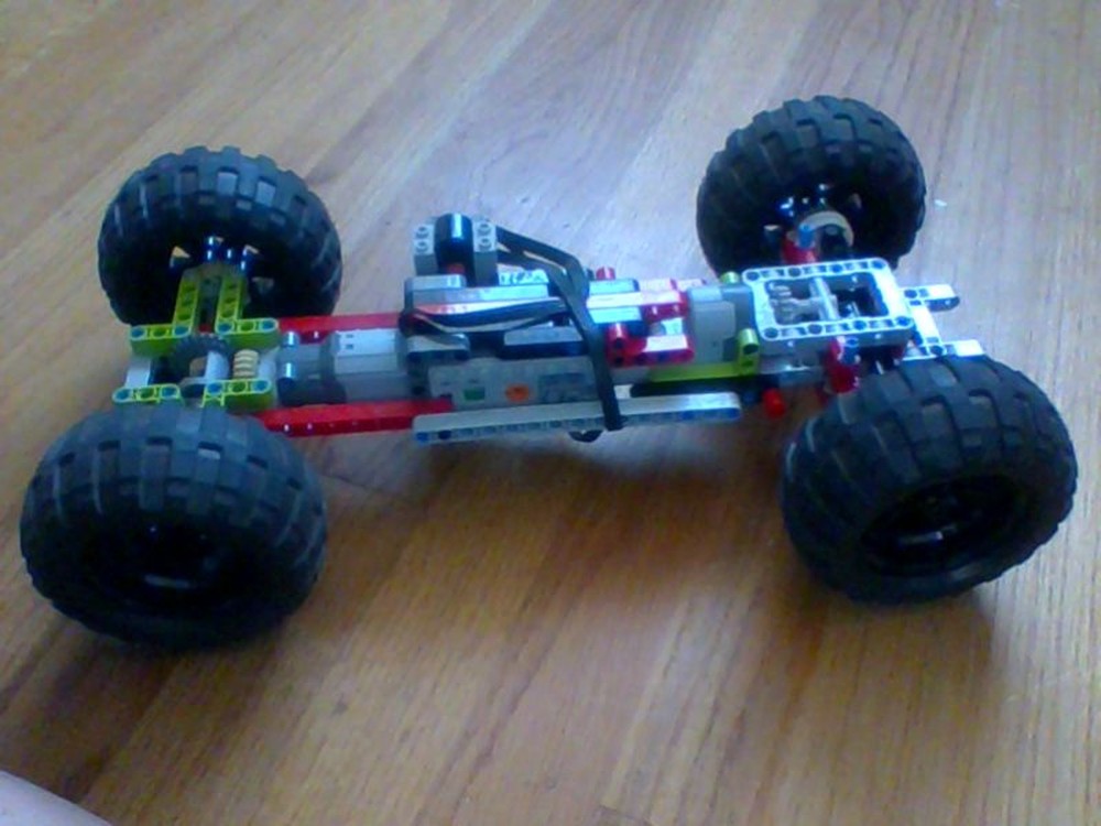LEGO MOC-15307 car chassis by mrscrubbs | Rebrickable - Build with LEGO
