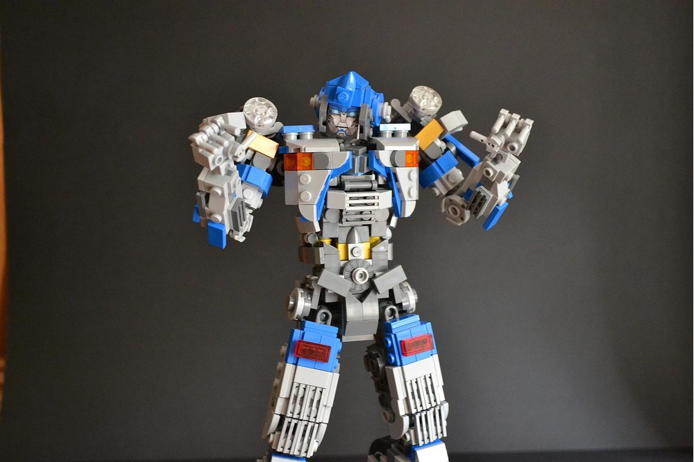 LEGO MOC Mirage - Transformers Rise of the Beasts MOC by Blaze.Mocs ...