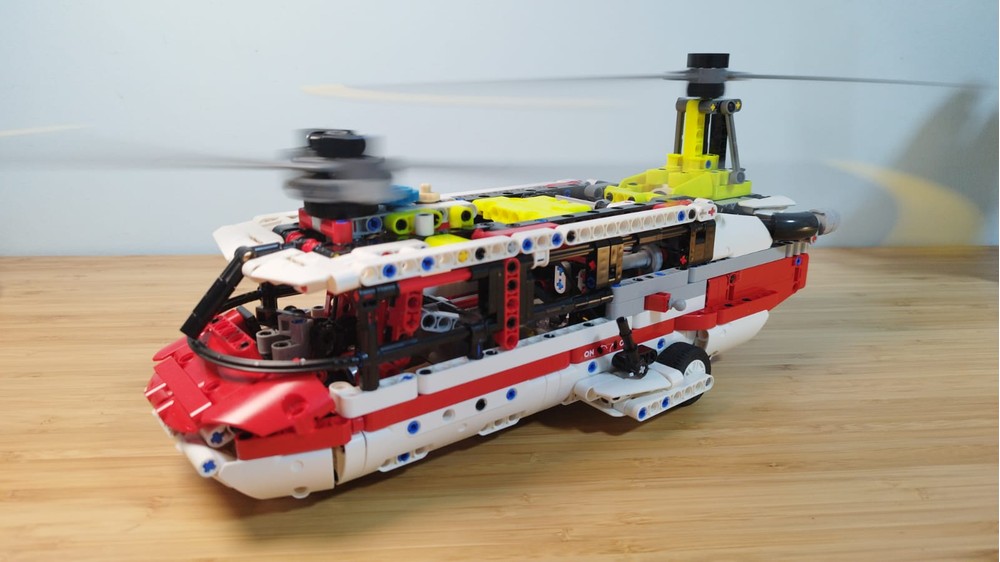 LEGO MOC Tandem Rotor Helicopter (42145 Alternate build) by nopingrid ...
