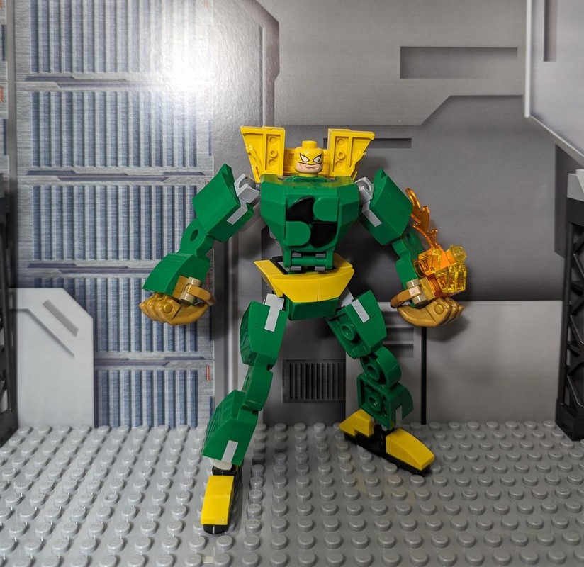 LEGO MOC Iron Fist Mech Armor by Bricks and Capes | Rebrickable - Build ...