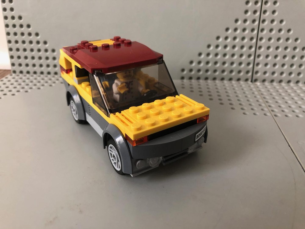 LEGO MOC 60150 Range Rover Evoque by Turbo8702 | Rebrickable - Build ...