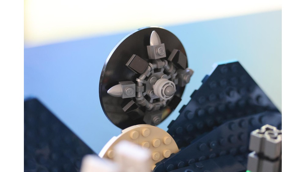 LEGO MOC Day of the Black Sun (31115, 31126x2) by the4thsentineljtch ...