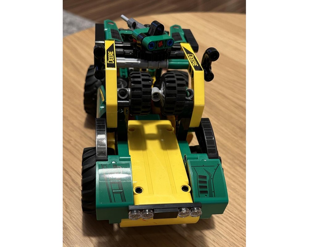 LEGO MOC Lego Technic Military Truck by legoaudi | Rebrickable - Build ...