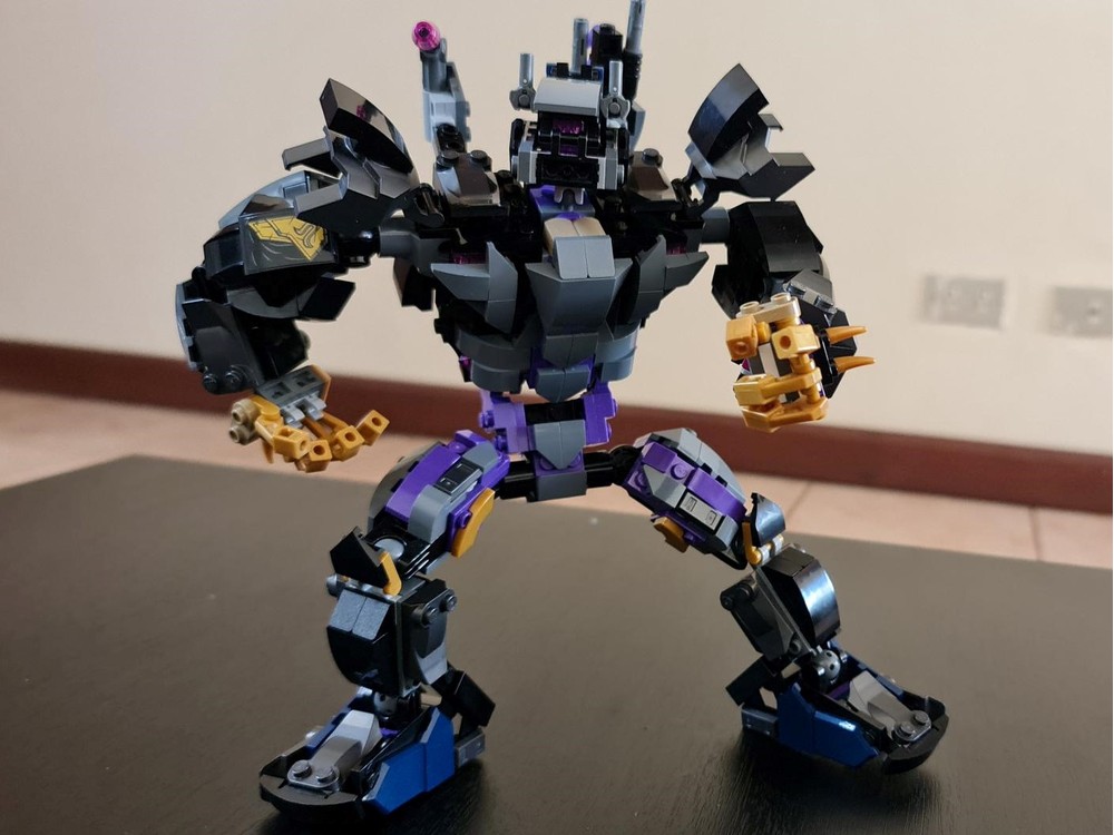 LEGO MOC King Mech 1 by A_Great_Builder | Rebrickable - Build with LEGO