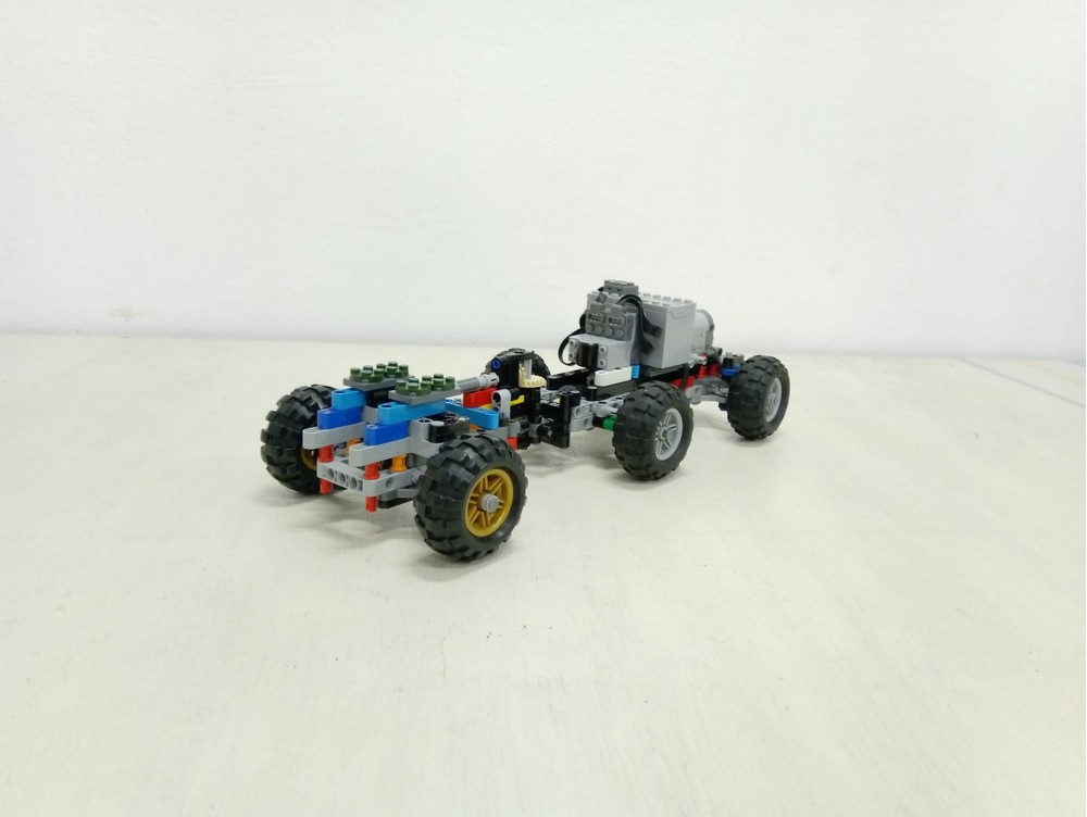 Lego Moc Active 6x6 Trailer By Aas Rebrickable Build With Lego