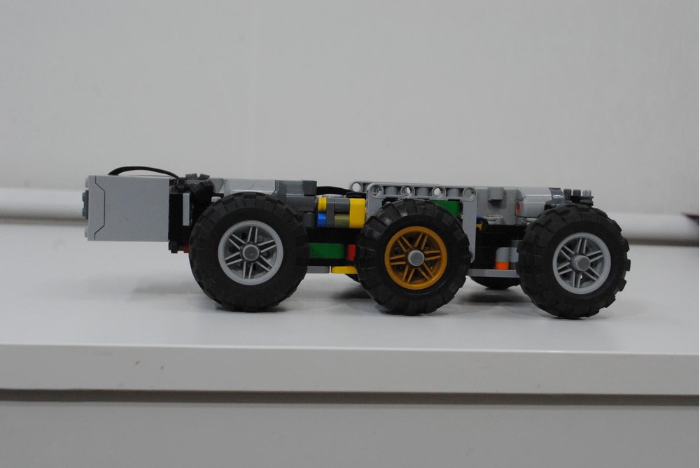 Lego Moc Low Profile Offroad 6x6 Chassis By Aas Rebrickable Build