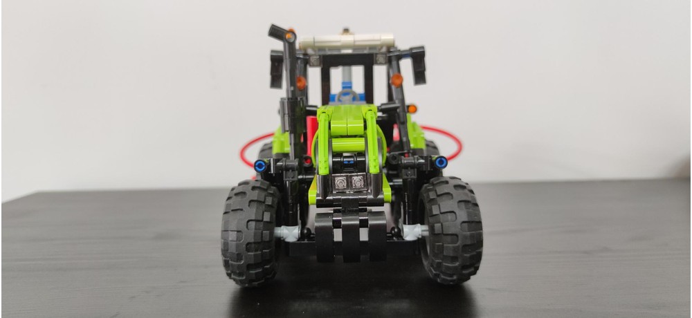 LEGO MOC Shrinked 8284 Tractor by falconluan | Rebrickable - Build with LEGO