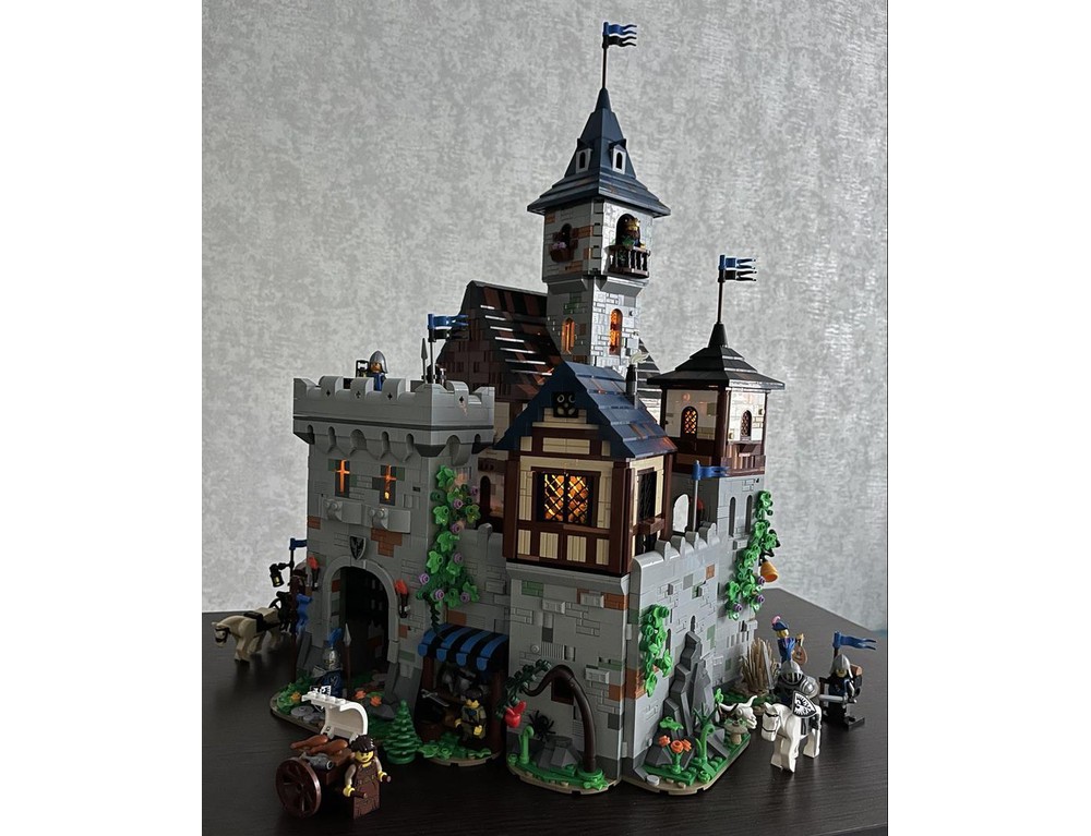 LEGO MOC Modular Black Falcon`s Castle by Legat_Of_Legion | Rebrickable ...