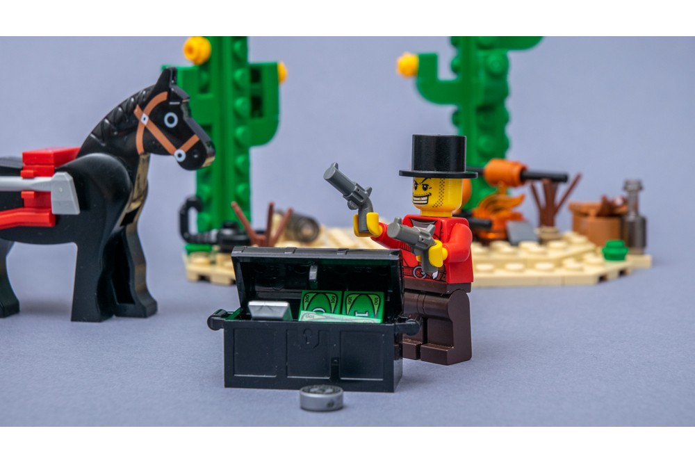 LEGO MOC Mexican Standoff by Gregor.the.Peasant | Rebrickable - Build ...