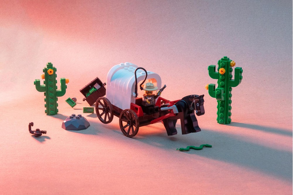 LEGO MOC Mexican Standoff by Gregor.the.Peasant | Rebrickable - Build ...