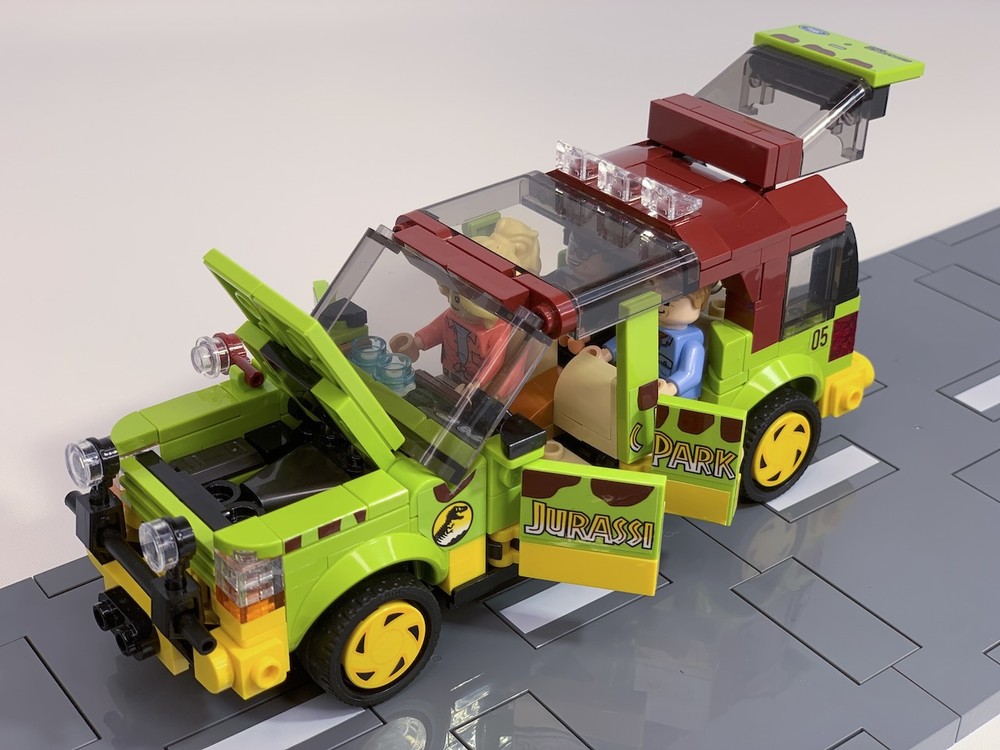 LEGO MOC Jurassic Park Ford Explorer | Minifigure friendly by ...